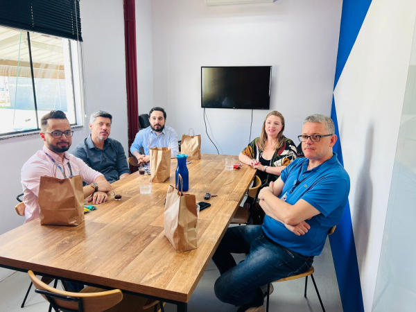 PEIEX-Curitiba já alcançou 5 mil atendimentos para capacitação de ...